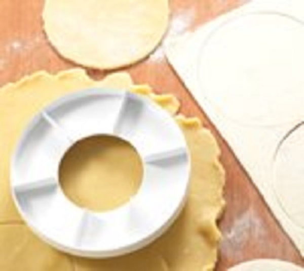 Sunbeam Pie Magic Traditional Size Double Sided Pie / Pastry Cutter for ...